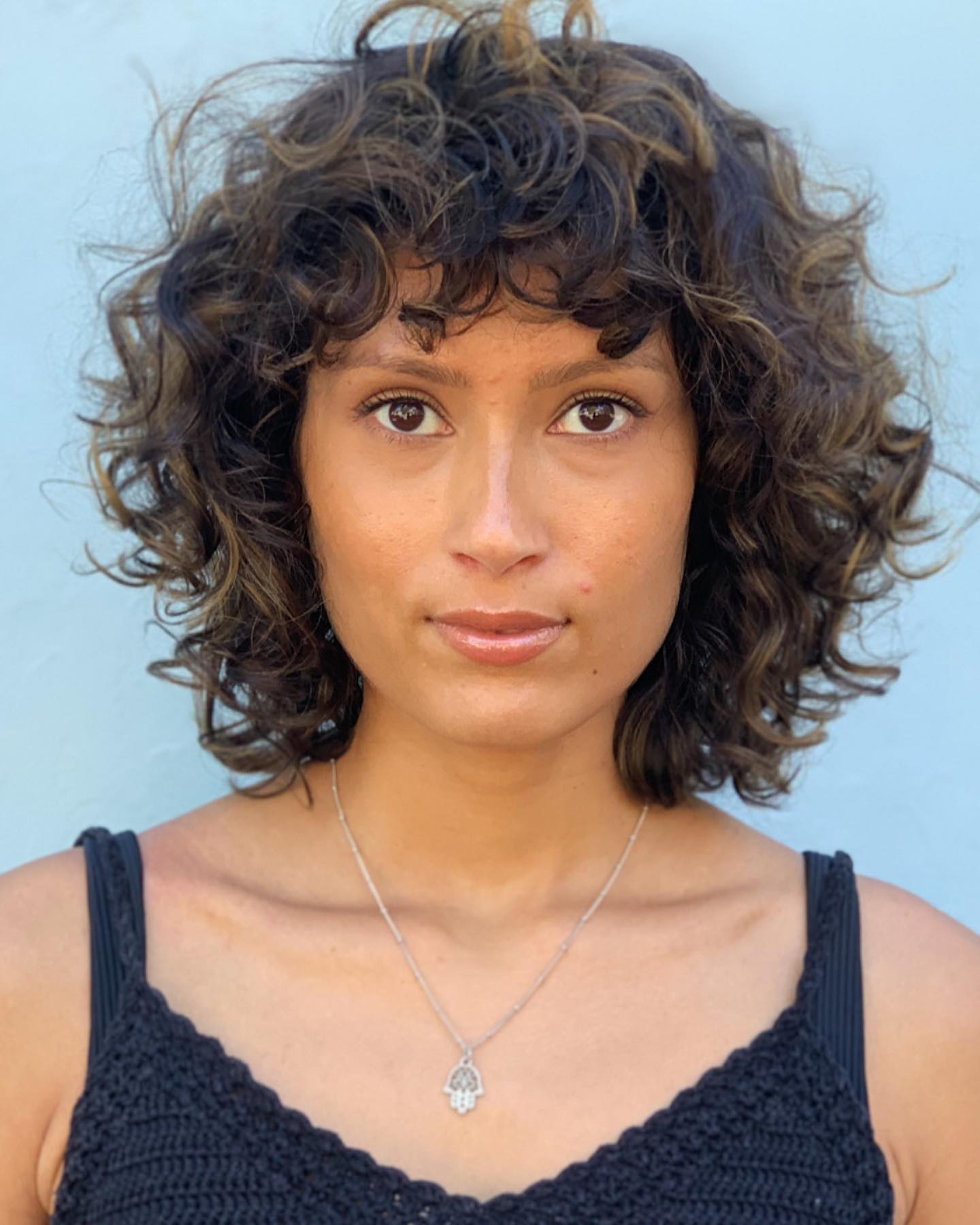 Short Curly Hairstyles For Mixed Women