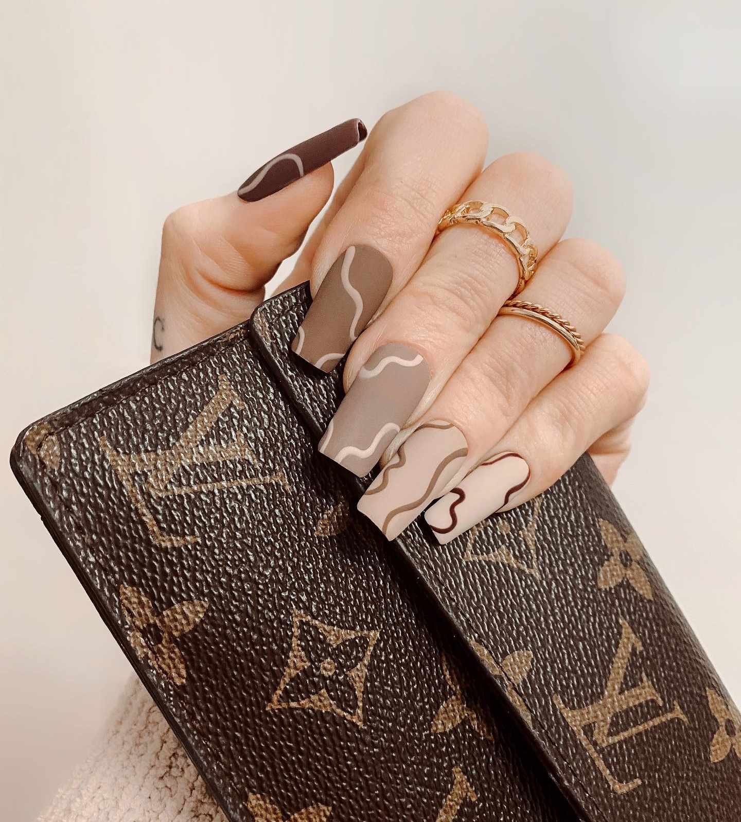 30 Rocking Matte Nails for a Complete Look - Hairstylery