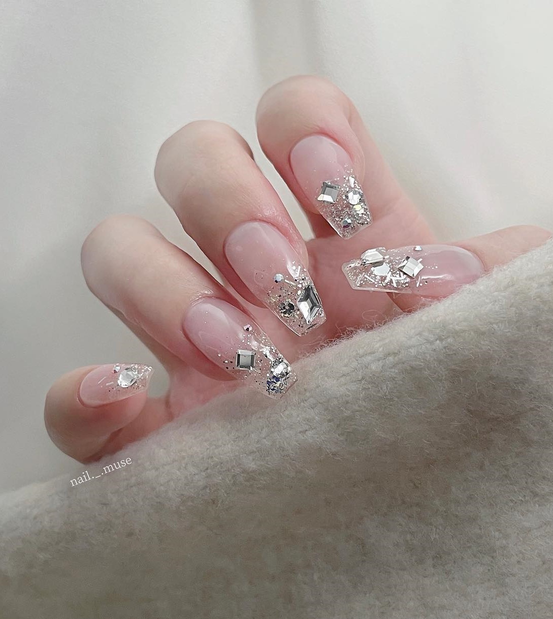 40 Charming Clear Nail Designs to Inspire Your Next Manicure - Hairstyle 40 Charming Clear Nail Designs to Inspire Your Next Manicure - Hairstyle